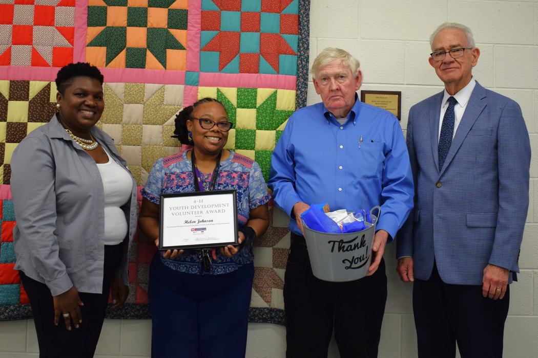 2023 Volunteer of the Year Awards - Forsyth County Center | N.C ...